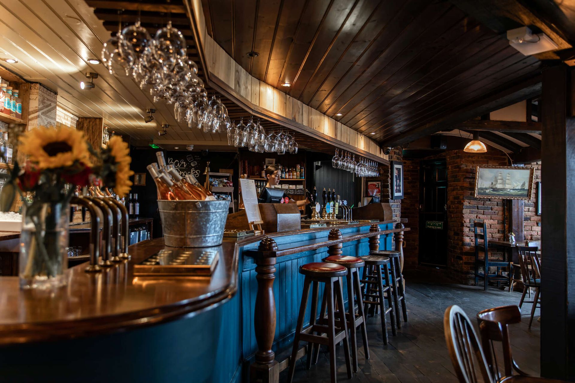 Cutty Sark | Young's Pub near the River Thames, Greenwich